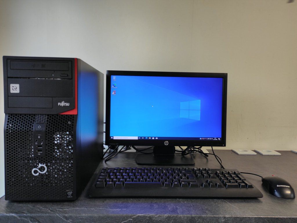 Fujitsu ESPRIMO P420 E85+ Core i5-4460 3,1 GHz - HDD 500 Go RAM 4 Go ...